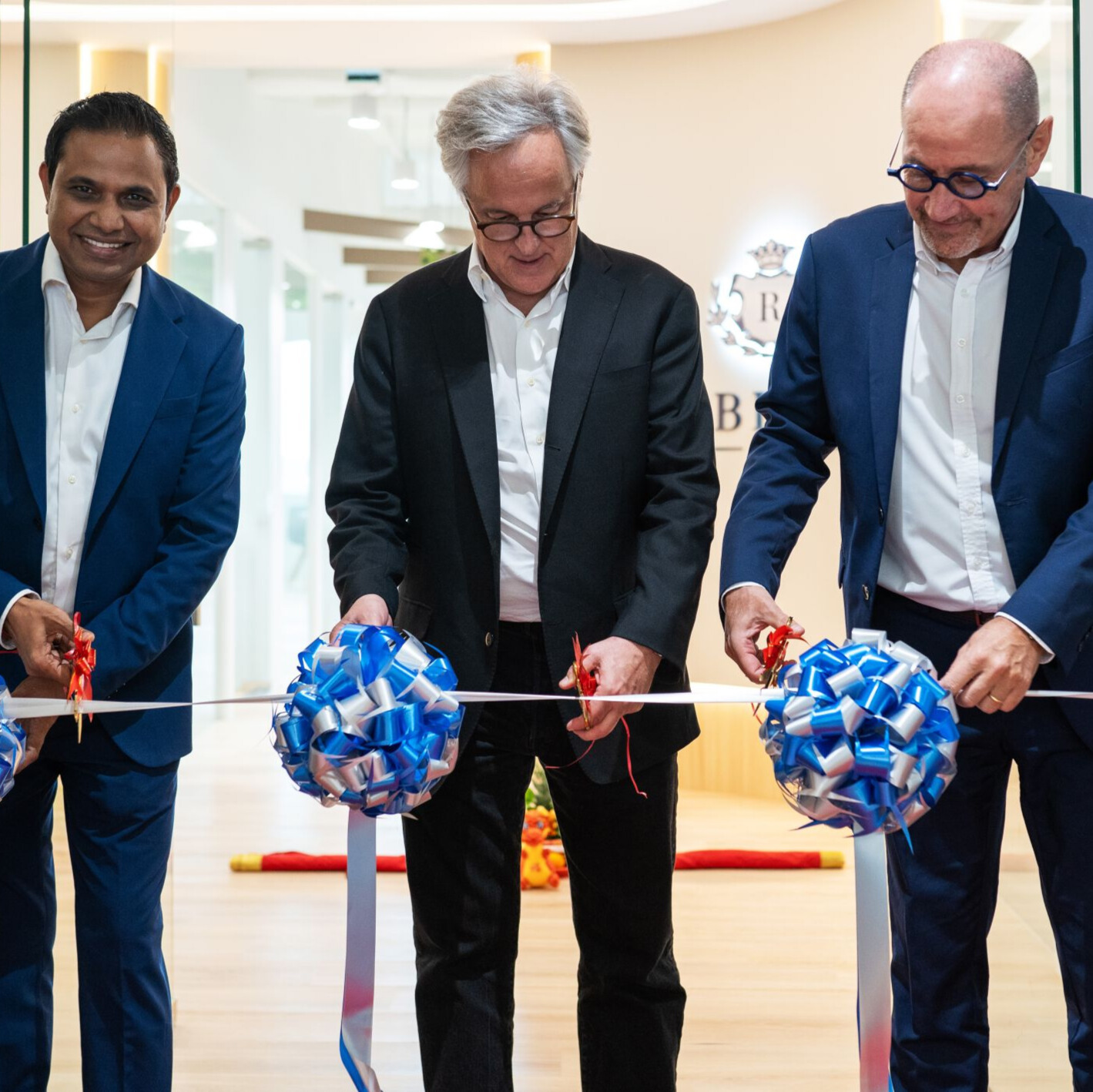 Robertet: Natural Raw Materials, Fragrances, and Flavors